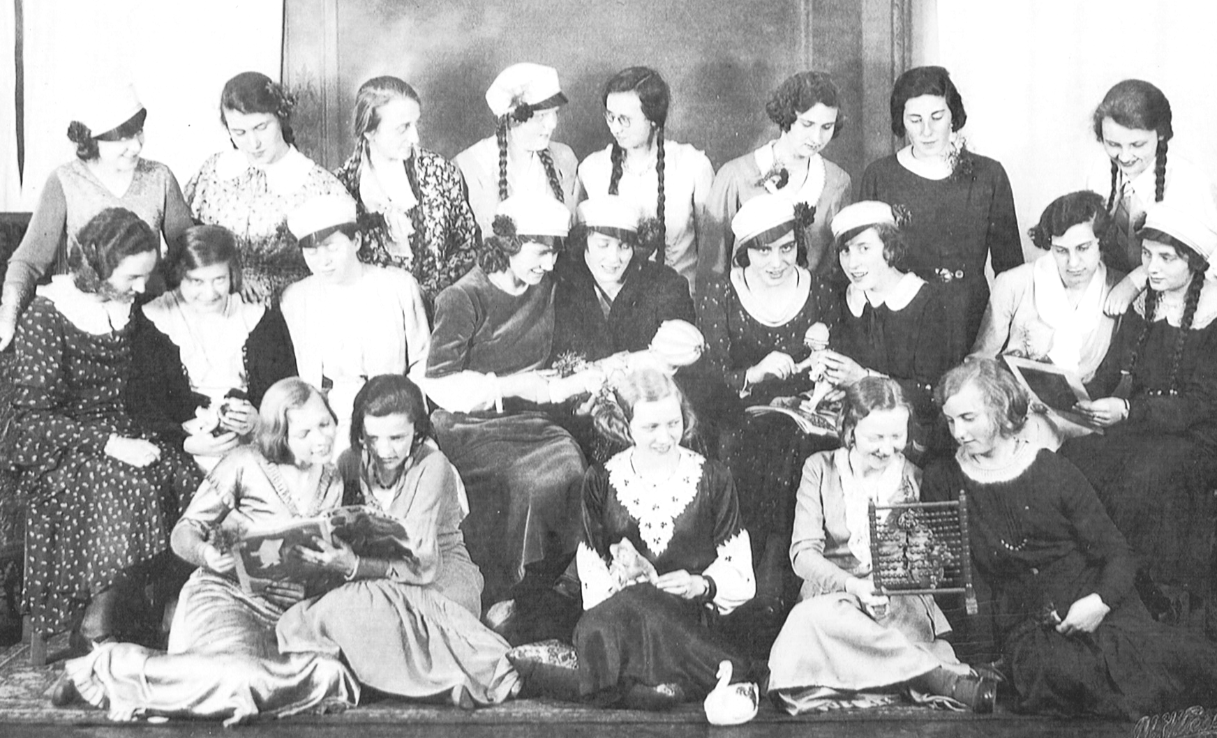 Flora Benjamin - Spurensuche